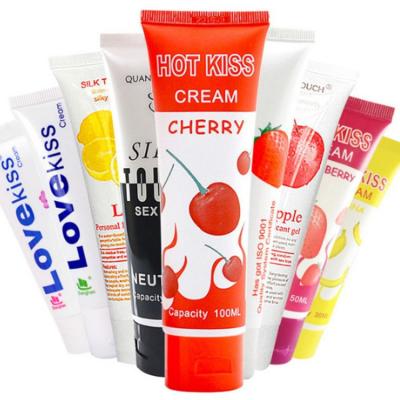 China Private Label Water Based Lubricant Gel 100ml Strawberry Cream Flavor for Couple Personal Massage Oil for sale