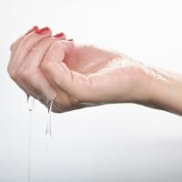 China Water Based Organic Personal Lubricant 50ml Food Grade Edible Fruit Scented for sale