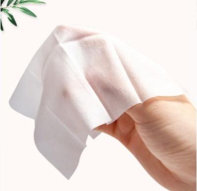 China Customized Flushable Mini Wet Wipes 20pcs per Box OEM Organic Feminine Wipes for sale