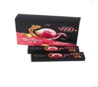 China OEM Organic Honey Candy 60PCS Strawberry Flavor Wholesale Royal Gift Box 300G for sale