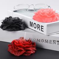 China Soy Wax Low Temperature Flirting Candle Peony Shape 150g for BDSM Adult Couple Game for sale