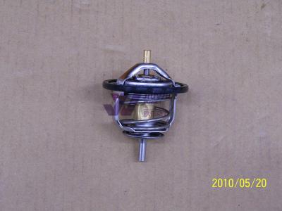 China NPR66 ZX200-3 4HF1 ISUZU Engine Thermostat 8-97300790-1 for sale