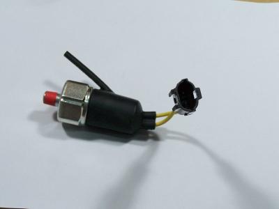 China 1-82410170-0 ZX70 4JG1 ZX200 6BG1 Oil Pressure Sensor 1824101700 for sale