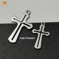 China Pure Titanium Smooth Surface Simple Hollow Cross Small Pendant Necklace Bracelet Titanium Jewelry Tipd2503 for sale