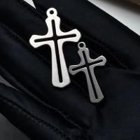 China Pure Titanium Smooth Surface Simple Hollow Cross Small Pendant Necklace Bracelet Titanium Jewelry Tipd2503 for sale