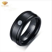 China Top Quality Titanium Ring Pure Titanium Ring Single Zircon Ring Black Wedding Ring for Men Jewelry Tr2618 for sale