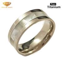 China Fashion Jewelry Silver Jewelry Custom Inlay Shell Design Titanium Wedding Ring Tr2027 for sale