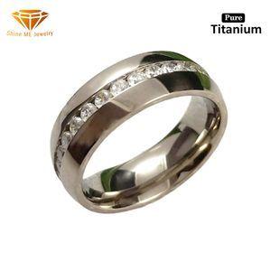China Fashion Ring Pure Titanium Ring Silver Jewelry Gemstone Diamont Wedding Engagement Rings Tr1902 for sale
