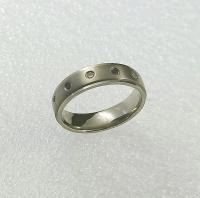 China Ring Jewelry 6mm Pure Titanium Band Blue CZ Titanium Wedding Ring Tr1945 for sale
