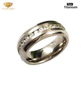 China Fashion Jewelry Diamond Engagement Ring Pure Titanium Wedding Ring Tr1901 for sale