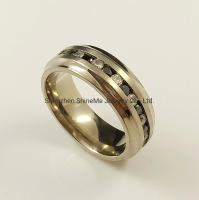 China Titanium Jewellry Ring with Black and White CZ Stainless Steel Rings Titanium Band Accessories (TR1942) for sale