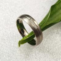 China Ring Jewelry Pure Titanium 6mm Wedding Ring with Zircon Stone Ring for Women Tr1950 for sale