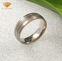 China Wedding Ring Couple Engagement Jewelry Titanium Ring Jewelry for Women and Men Tr1987 for sale
