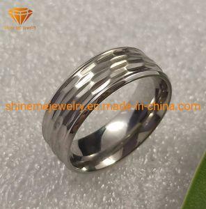 China Fashion Jewelry Embossing Stainless Steel Ring Titanium Wedding Ring Tr2012 for sale