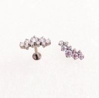 China ASTM F136 Titanium 9 CZ Top Internally Threaded Labret Women Piercing Studs Body Piercing Sm0538 for sale