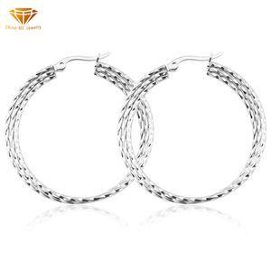 China Factory Wholesale Metal Titanium Steel Exaggerated Big Ear Buckle Twisted Big Ear Ring Three Loop Line Big Earrings Hypoallergenic Er0103 for sale