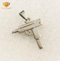 China Fashion Jewelry Stainless Steel Jewelry Silver Jewelry Gun Shape Charm Necklace Pendant Spt7220 for sale