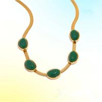 China Alien Emerald Blade Chain Necklace with Titanium Steel Retro Minimalist Design, a Niche Collarbone Chain Necklace Accessory Nk0132 for sale