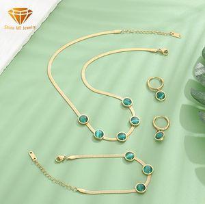 China Green Cat's Eye Jewelry Set European and American Vintage Emerald Necklace Titanium Steel 18K Gold Blade Chain Vacuum Electroplating Nbe0118 for sale