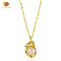 China Pea Pearl Necklace French Light Luxury Ins Wind Titanium Steel Lock Bone Chain Nk0112 for sale
