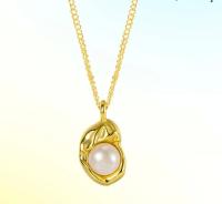 China Pea Pearl Necklace French Light Luxury Ins Wind Titanium Steel Lock Bone Chain Nk0112 for sale