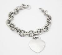 China Hot Selling O Word Peach Heart Titanium Steel Bracelet Love Peach Bracelet Can Be Engraved Korean Girl Bracelet Can Be Customized CB0123 for sale