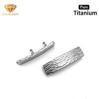 China Pure Titanium Belt Buckle Double Needle Buckle Hammer Pattern Fashion Buckle TBB001 for sale