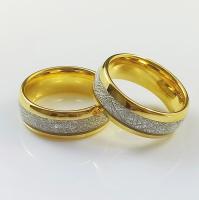 China Factory Wholesale Tungsten Steel Embossed Ring Between Gold Men′ S 8mm Ring Trendy Fashion Ring Jewelry Tstr096 for sale