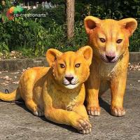 China Light Up Life Size Fiberglass Animals Fiberglass Lion Statue Landscape Decorations for sale