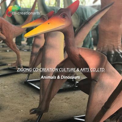 China Vibrant Fiberglass Pterosaur Statue: Lifelike Jurassic-Themed Decoration With Dynamic Soaring Wings for sale