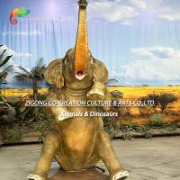 China Realistic Animatronic African Elephant Statue Spraying Water In Safari Setting for sale
