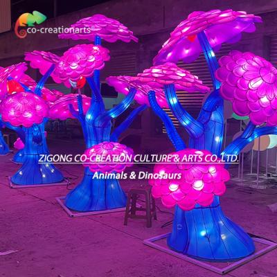 China Engineering Impact and Durability Orange Bird Sculptures for Eye-Catching Lantern Tree Decorations for sale