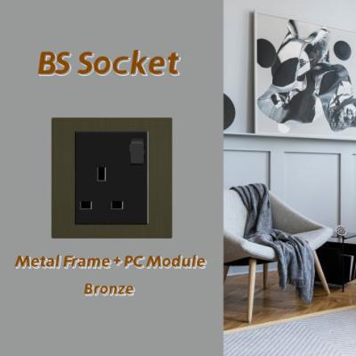 China CE 13A BS Socket 250V Single Pole Three Pin Square Wall Power Socket for sale