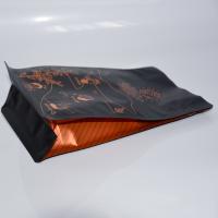 China 250g 500g 1kg Eco Friendly Coffee Bags With Hot Stamp Gold Logo for sale