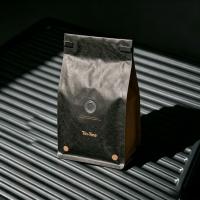 China Custom Printed Stand‑Up Pouches for Brand Visibility | Flat Bottom Kraft Coffee Packaging Bags with Display Window for sale