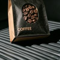 China Custom Printed Stand‑Up Pouches for Brand Visibility | Flat Bottom Kraft Coffee Packaging Bags with Display Window for sale