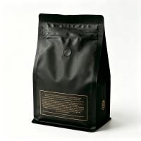 China Matte Black Flat Bottom Coffee Bag with Gold Foil Stamp & Window | Valve‑Equipped Pouch for Whole Bean Specialty Coffee for sale