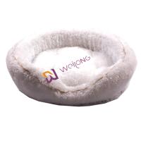 China Cute And Self Warming Pet Bed PV Fleece  Fashion Winter Self Heating Dog Bed for sale