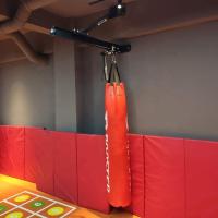 China Single Wall Mount Boxing Bag Hanger Heavy Duty Punching Bag Mounting Bracket for sale