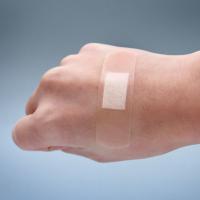 China Waterproof Adhesive Band Aid Medical Plaster Tape 72x19mm for sale
