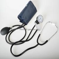 China Arm Medical Diagnostic Equipments , Aneroid Sphygmomanometer Palm Type With Stethoscope for sale