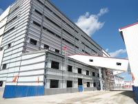 China Custom Steel Structure Building for Warehouse & Workshop - Q355B Steel Frame with 5-20 Ton Crane Capacity for sale