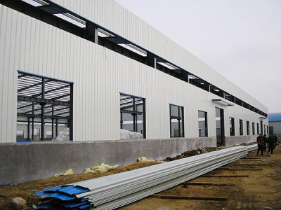 China Rust Resistant Steel Structure Building with Q235/Q355 H-Section Beams and 130,000 sqm Production Capacity for sale