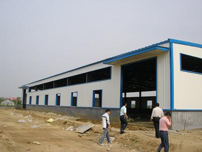 China Prefabricated Steel Structure Warehouse with 25% Cost Savings and Rapid 4.8S Bolt Installation System for sale