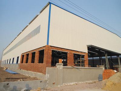 China Q355 Carbon Steel Prefabricated Building with 50+ Year Lifespan and 2mm Structural Tolerance for Industrial Use for sale