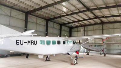 China Q235B Steel Structure Aircraft Hangar with 48m Clear Span - Custom Design for Storage & Maintenance for sale