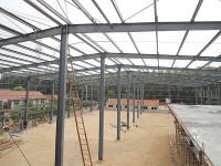 China Hot Rolled Steel Frame Building - Prefabricated Structure with 140km/h Wind Resistance & 8-Grade Earthquake Rating for sale