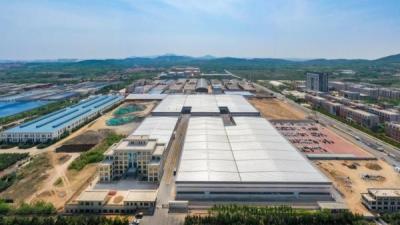 China Custom Steel Structure Building for Industrial Commercial Use 50m Clear Span for sale