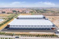 China Prefabricated Steel Structure Industrial Building with Q355 H-Section Steel and M24 Anchor Bolts for Factories & Warehouses for sale