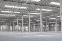 China Prefabricated Steel Structure Industrial Building with Q355 H-Section Steel and M24 Anchor Bolts for Factories & Warehouses for sale